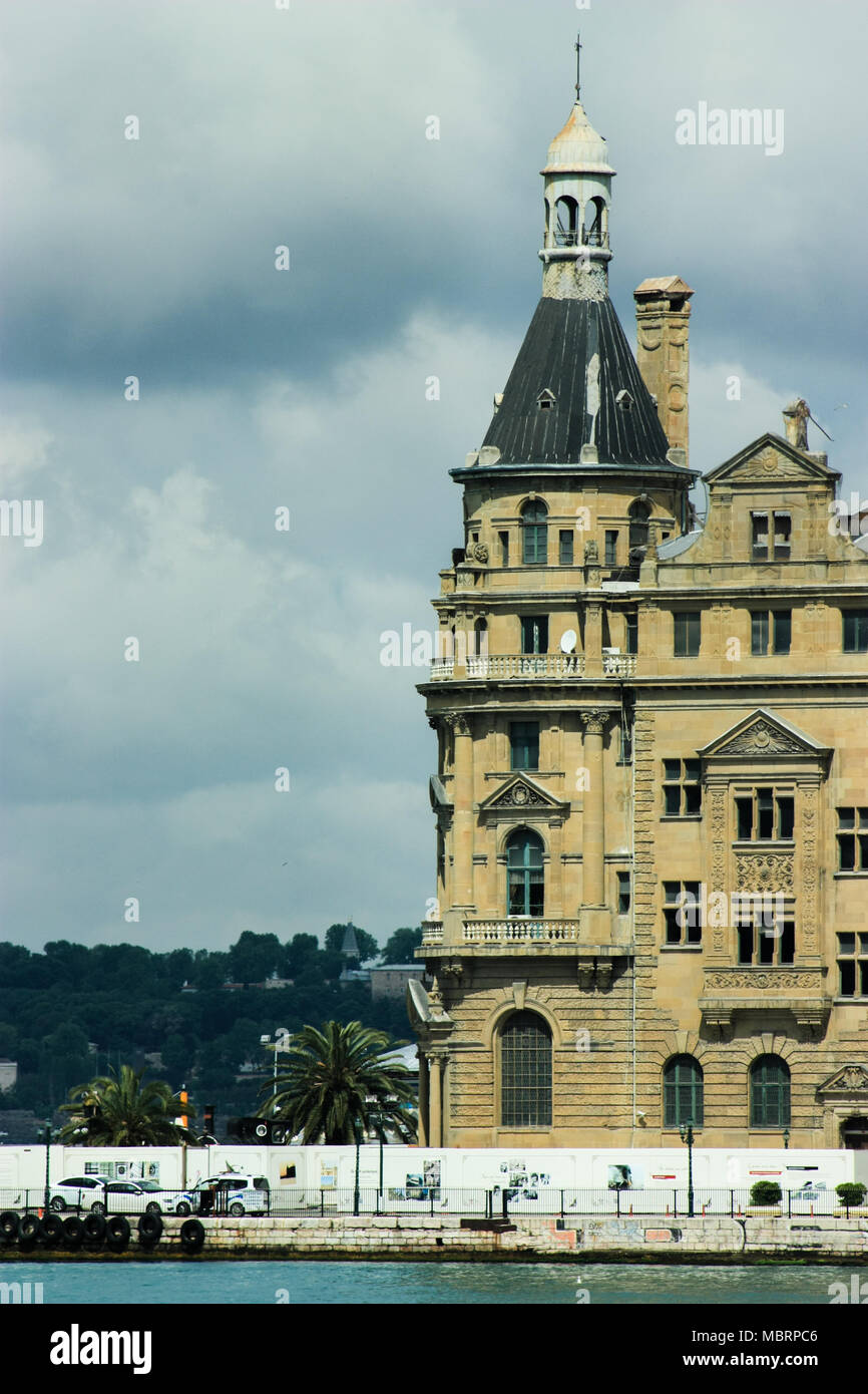 Erdogan palace hi-res stock photography and images - Alamy