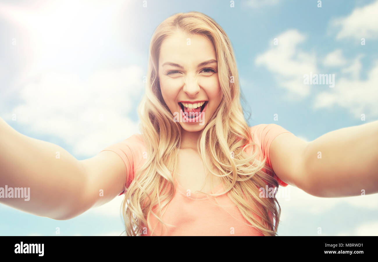 Beautiful blonde girl taking selfie hi-res stock photography and images ...