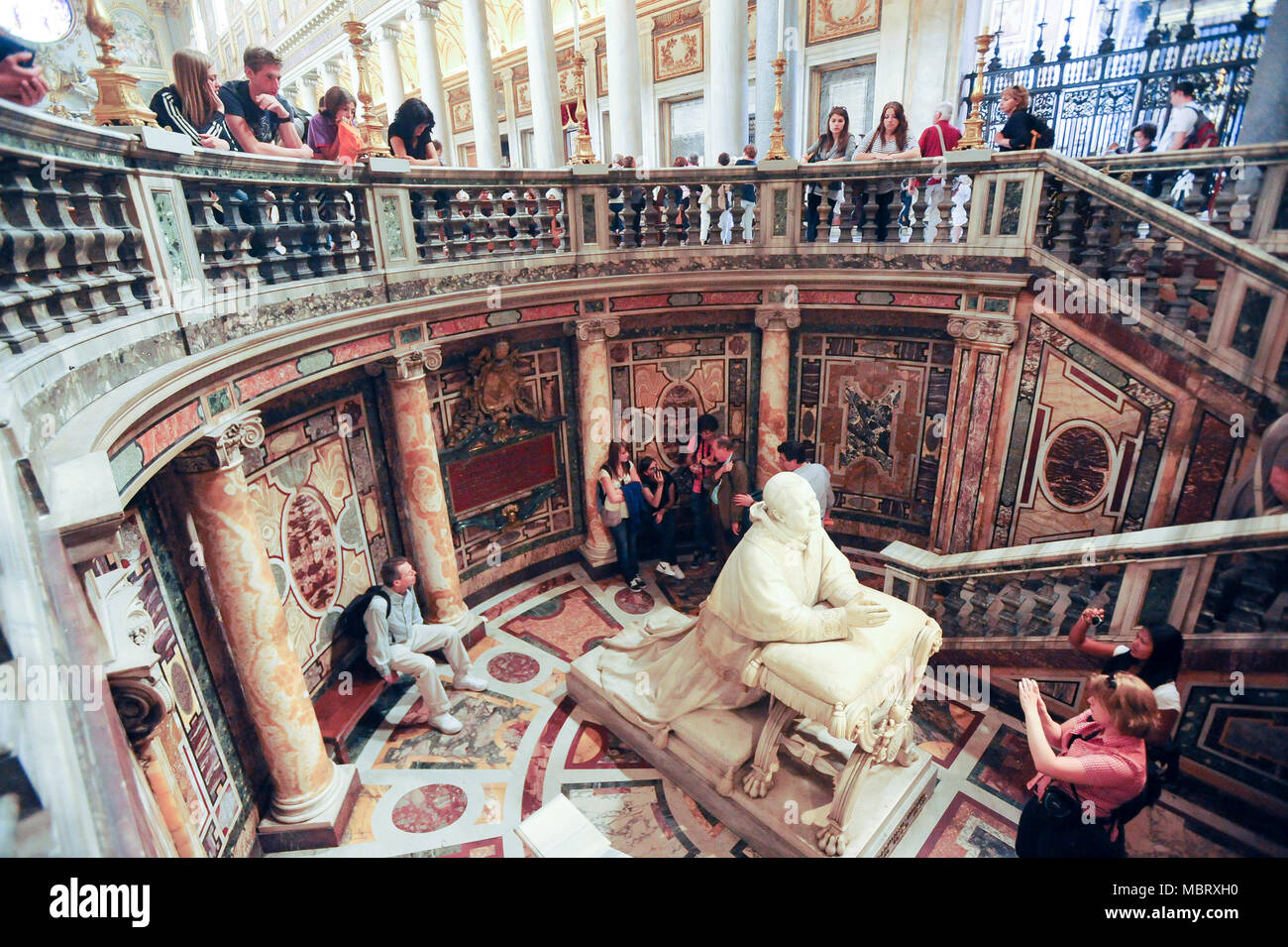 Statue of Pope Pius IX in prayer in Basilica Papale di Santa Maria ...