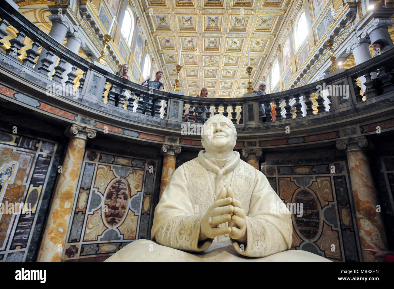 Statue of Pope Pius IX in prayer in Basilica Papale di Santa Maria ...