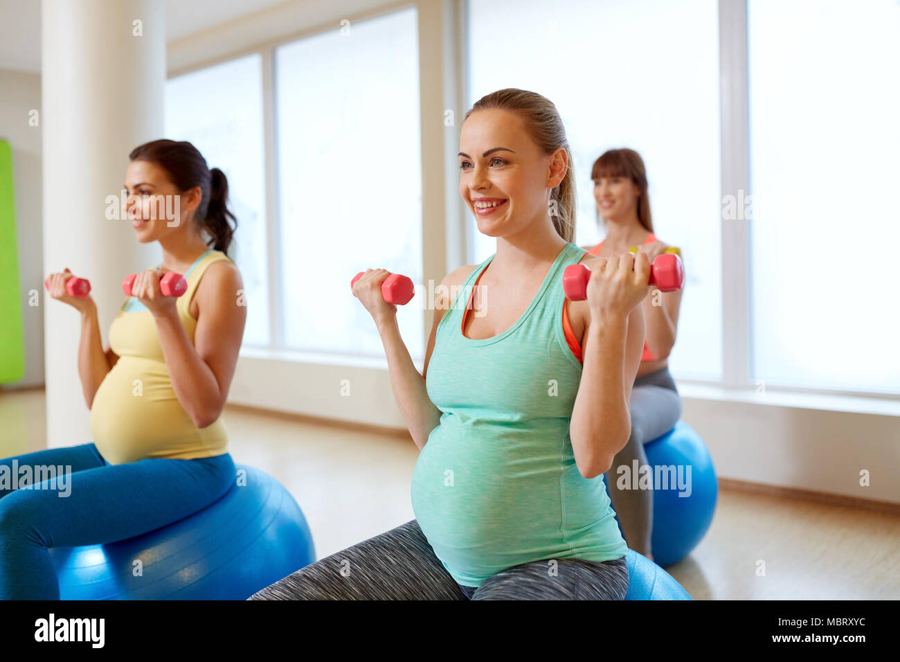 Pregnant woman sport hi-res stock photography and images - Alamy