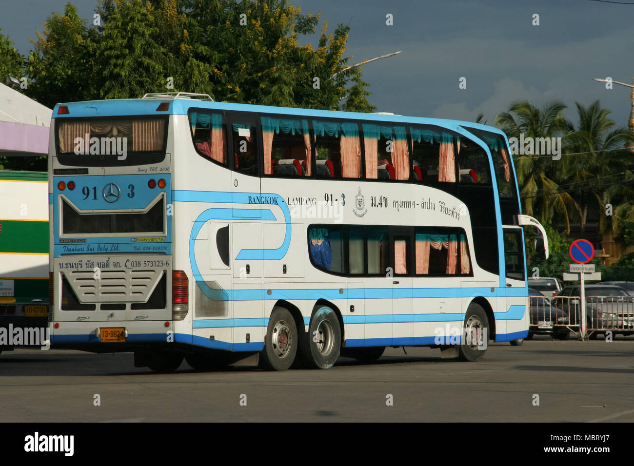 CHIANG MAI, THAILAND - JULY 9 2008: Benz Super Travelgo Bus of Viriya ...
