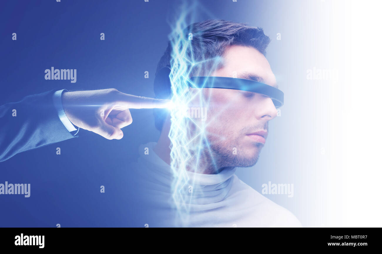 Artificial intelligence network hi-res stock photography and images - Alamy