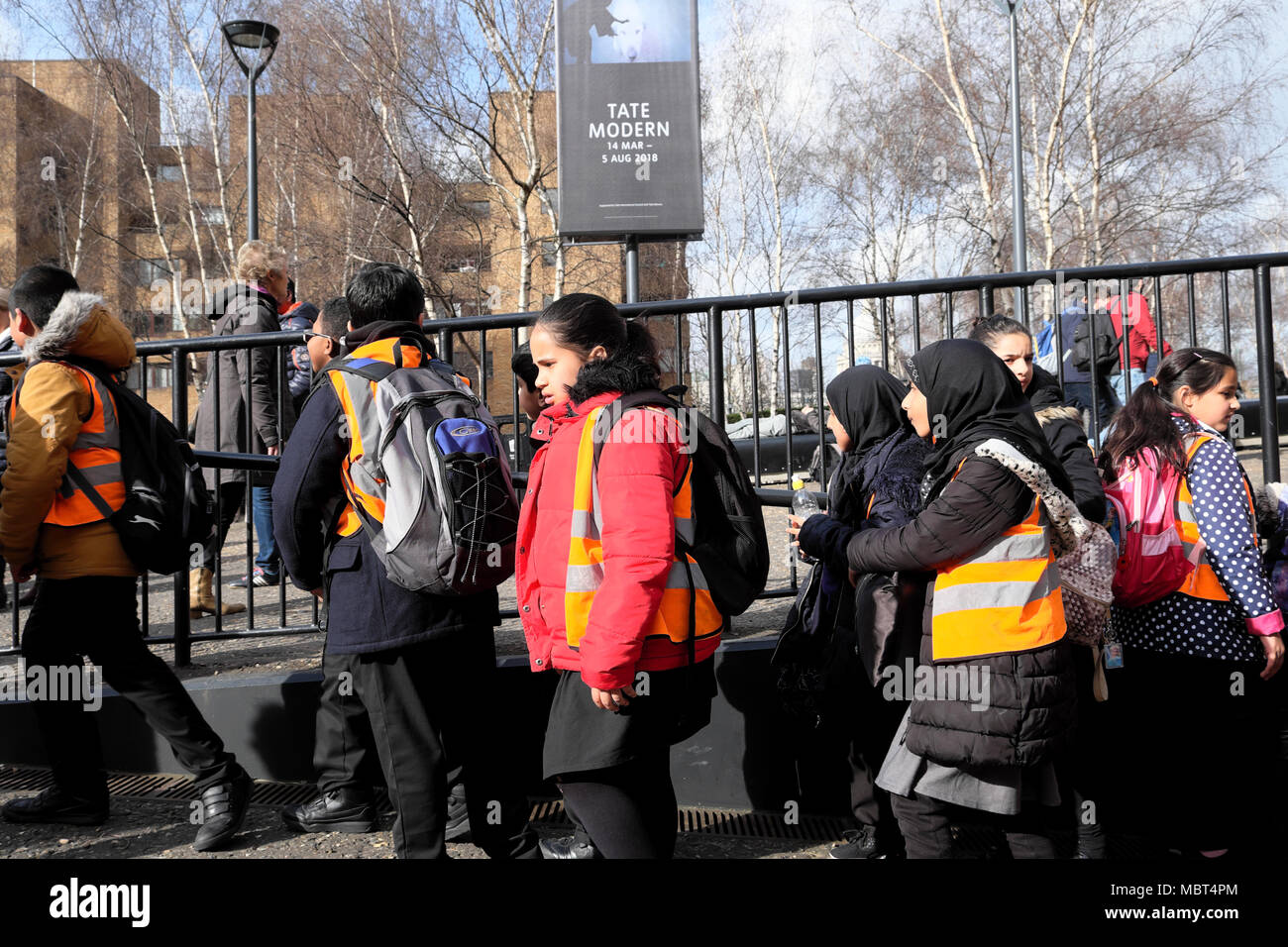 Bankside primary school hi-res stock photography and images - Alamy
