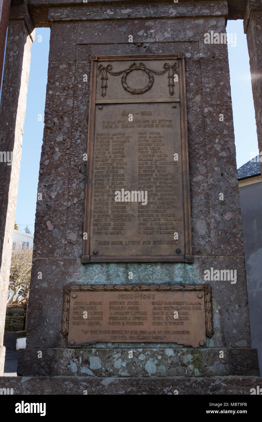 Machynlleth station hi-res stock photography and images - Alamy