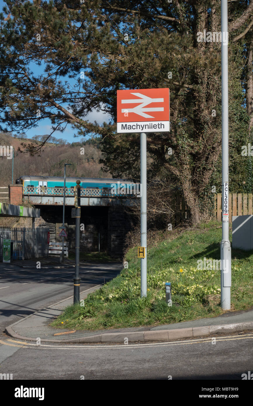 Road sign for Machynlleth railway Station. Powys. Wales Stock Photo - Alamy