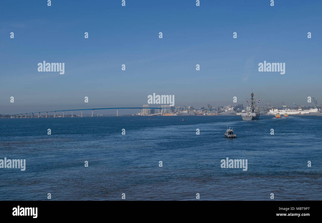 Molly Burke High Resolution Stock Photography and Images - Alamy