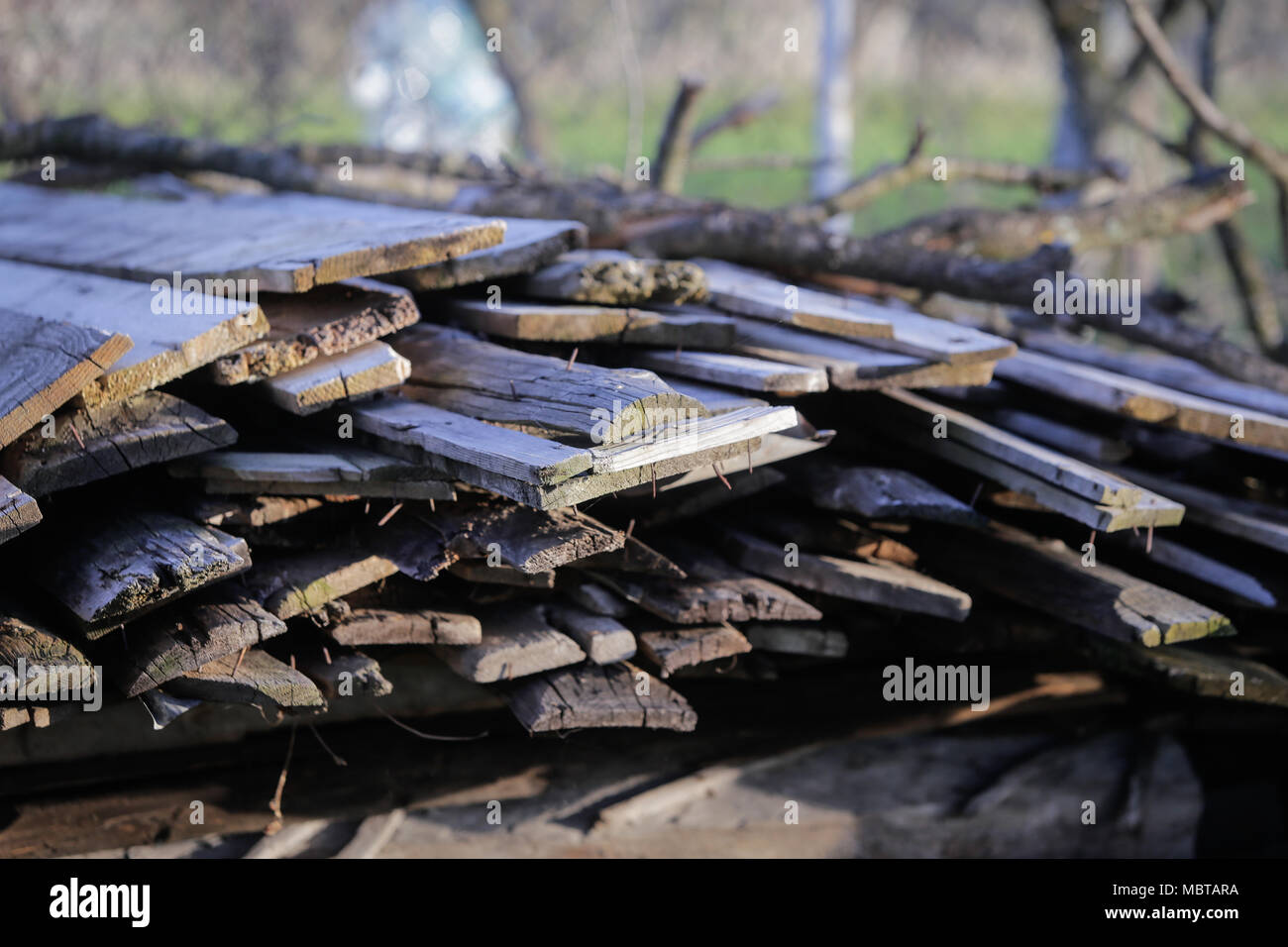 Fire pile hi-res stock photography and images - Alamy