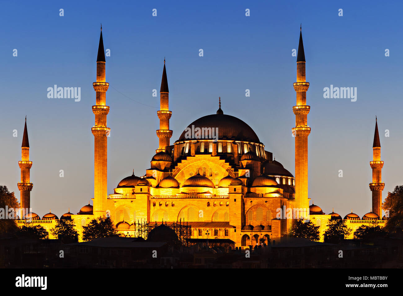 The Suleymaniye Mosque is an Ottoman imperial mosque in Istanbul ...