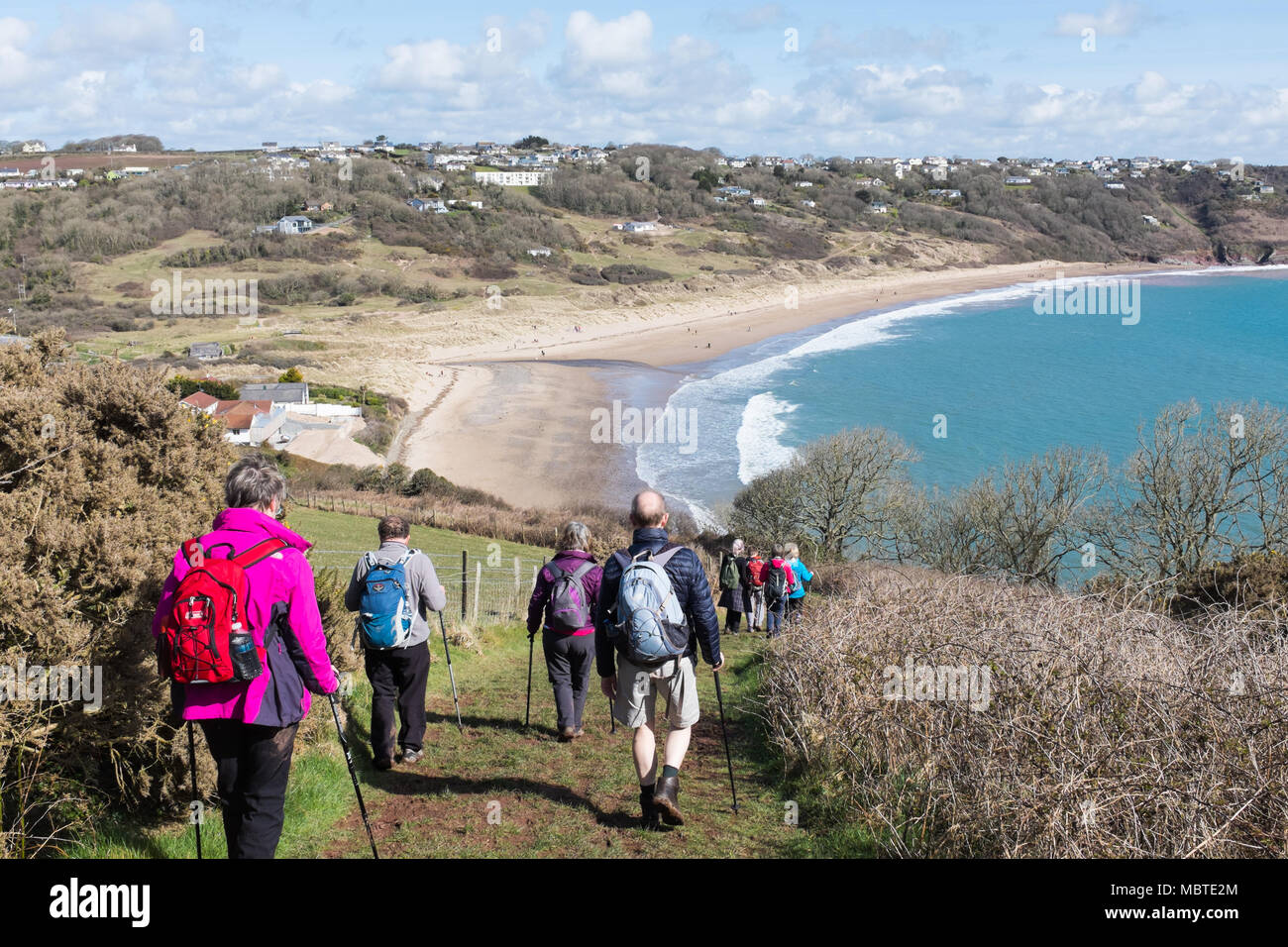 Coastal path walkers hi-res stock photography and images - Alamy