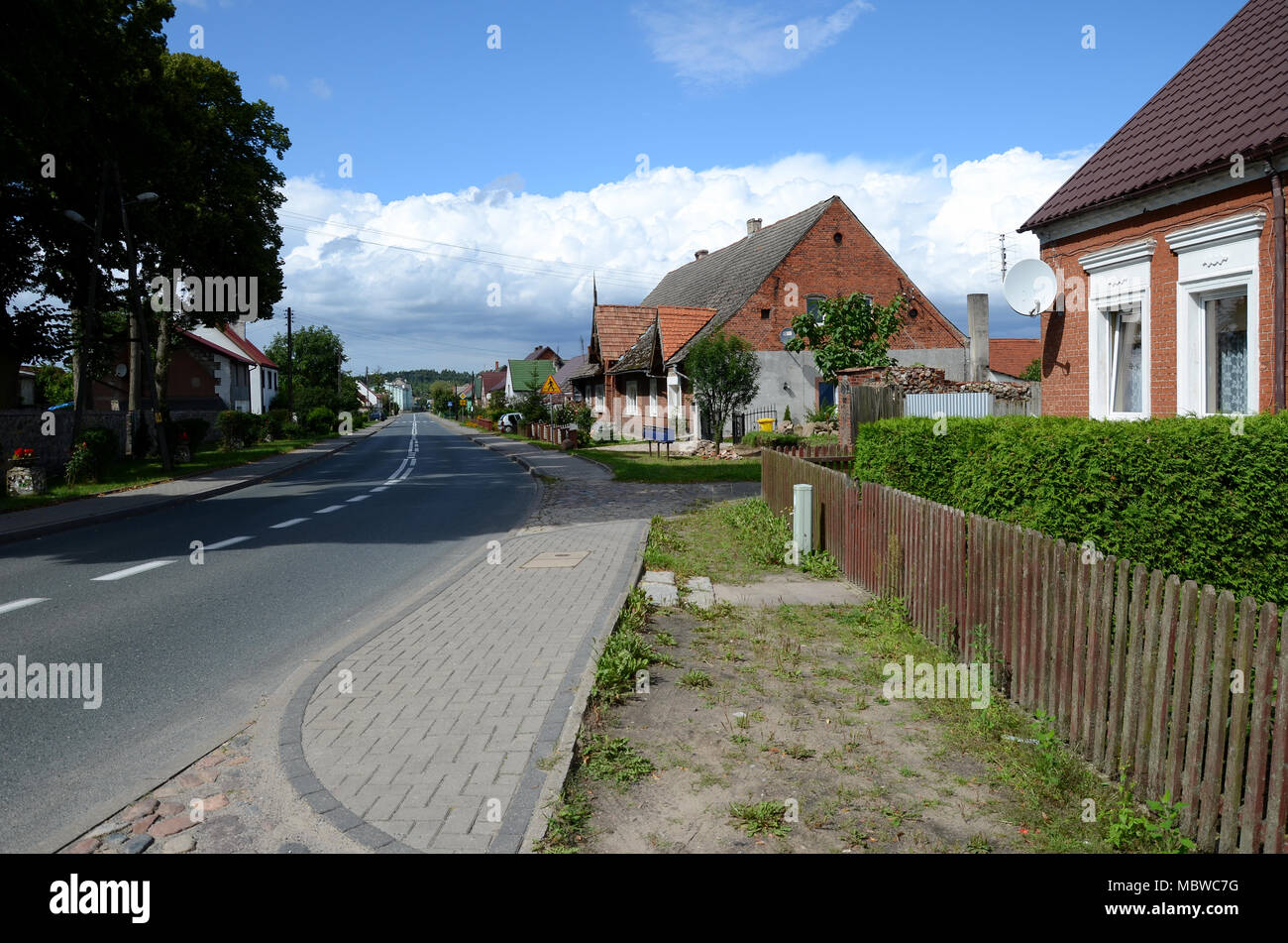 Village street perspective hi-res stock photography and images - Alamy