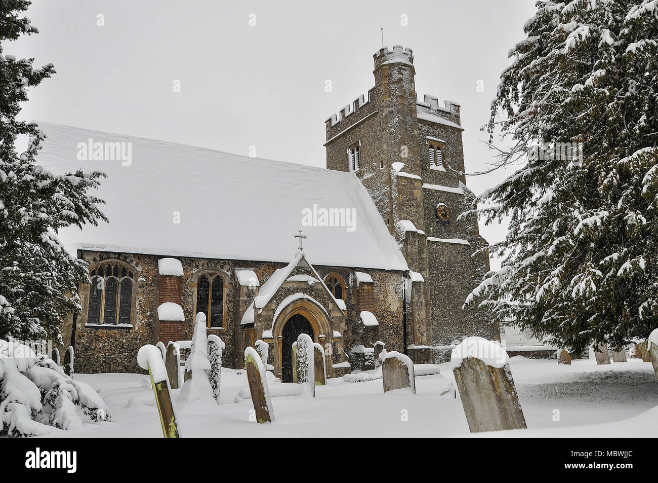 St Peter and St Paul Church, Farningham village, Kent, in heavy snow in ...