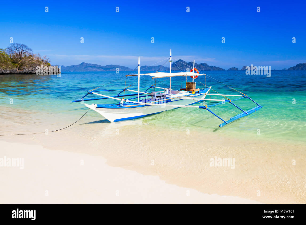 Filipino boat in the sea, Boracay, Philippines Stock Photo - Alamy