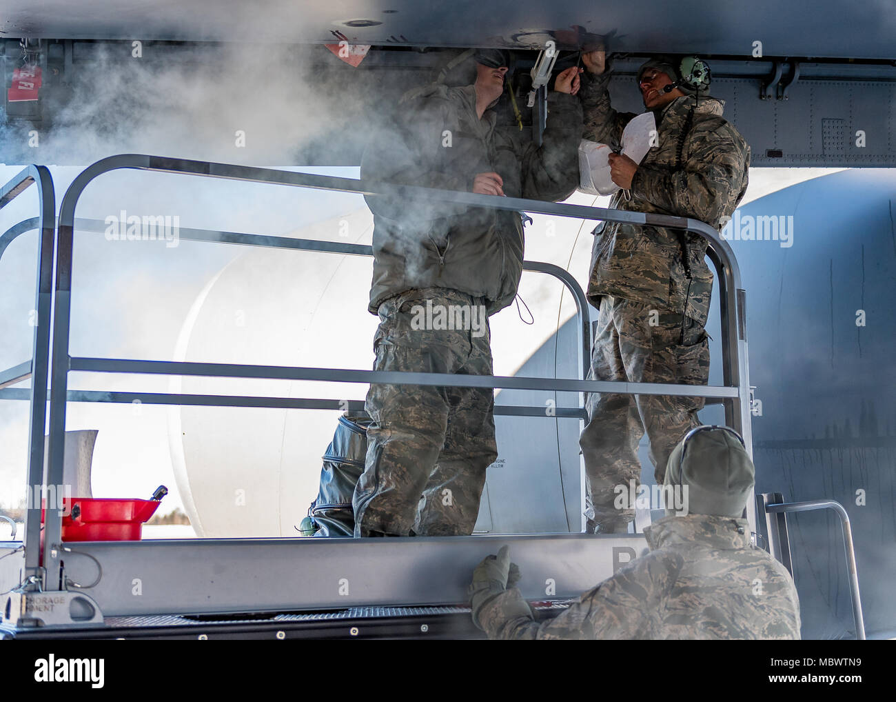 U.S. Air Force hydraulics journeyman of the 101st Air Refueling Wing ...