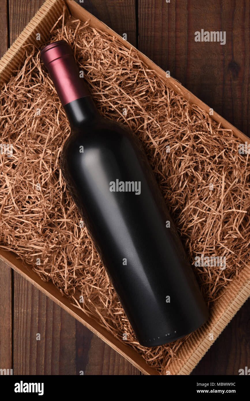 Alcohol bottle no label hi-res stock photography and images - Alamy