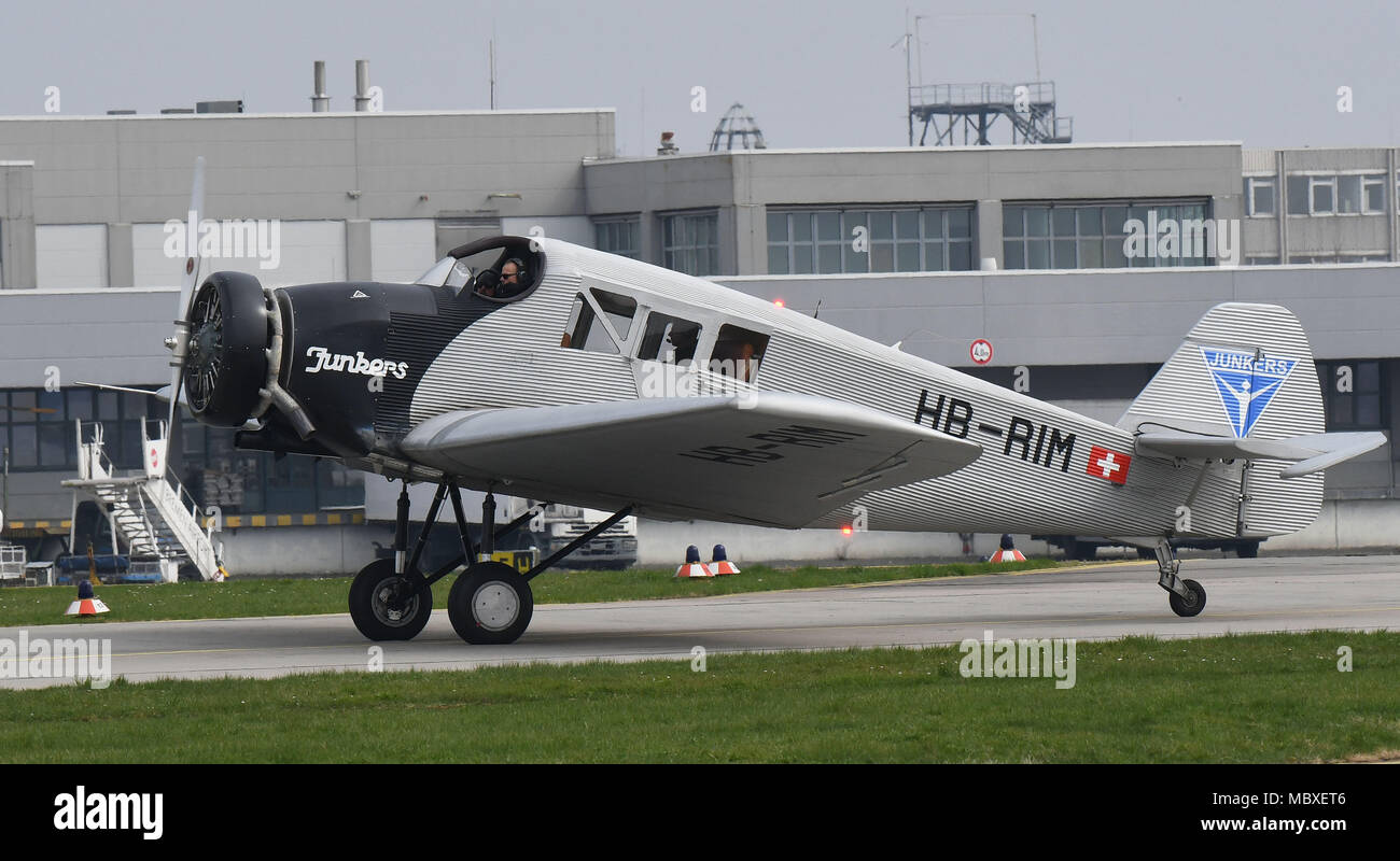 12 April 2018, Germany, Bremen: A replica of the historic plane Junkers ...