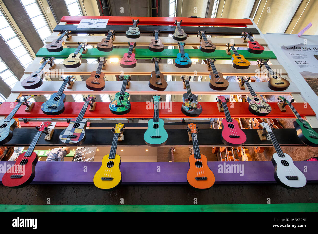 Ukulele manufacturer hi-res stock photography and images - Alamy