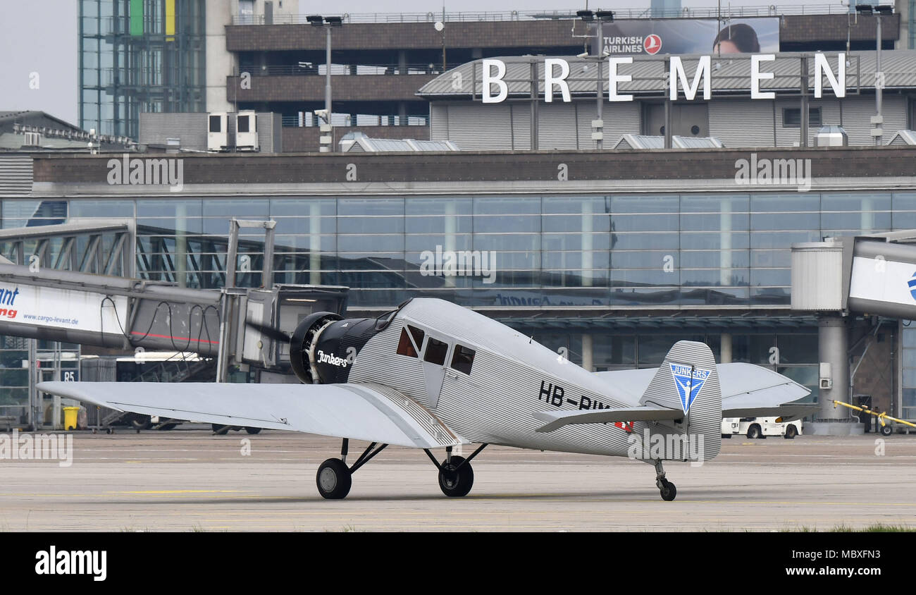 Junkers f13 hi-res stock photography and images - Alamy