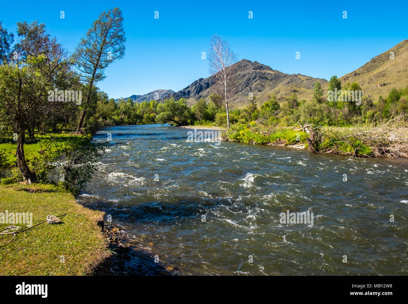 Mountain landscape. The Chuya River in the Altai Republic Stock Photo ...