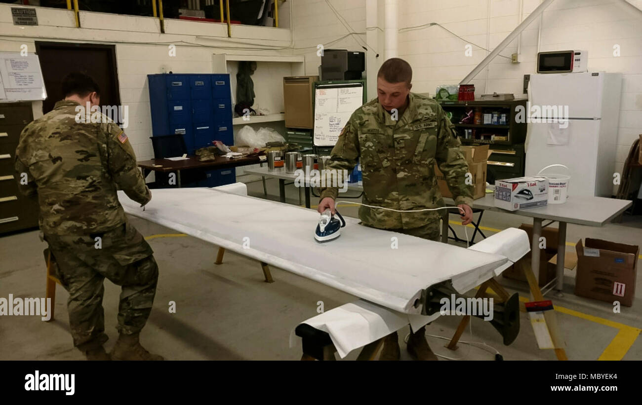 Soldiers with B. Company, 96th Aviation Support Battalion, 101st Combat ...