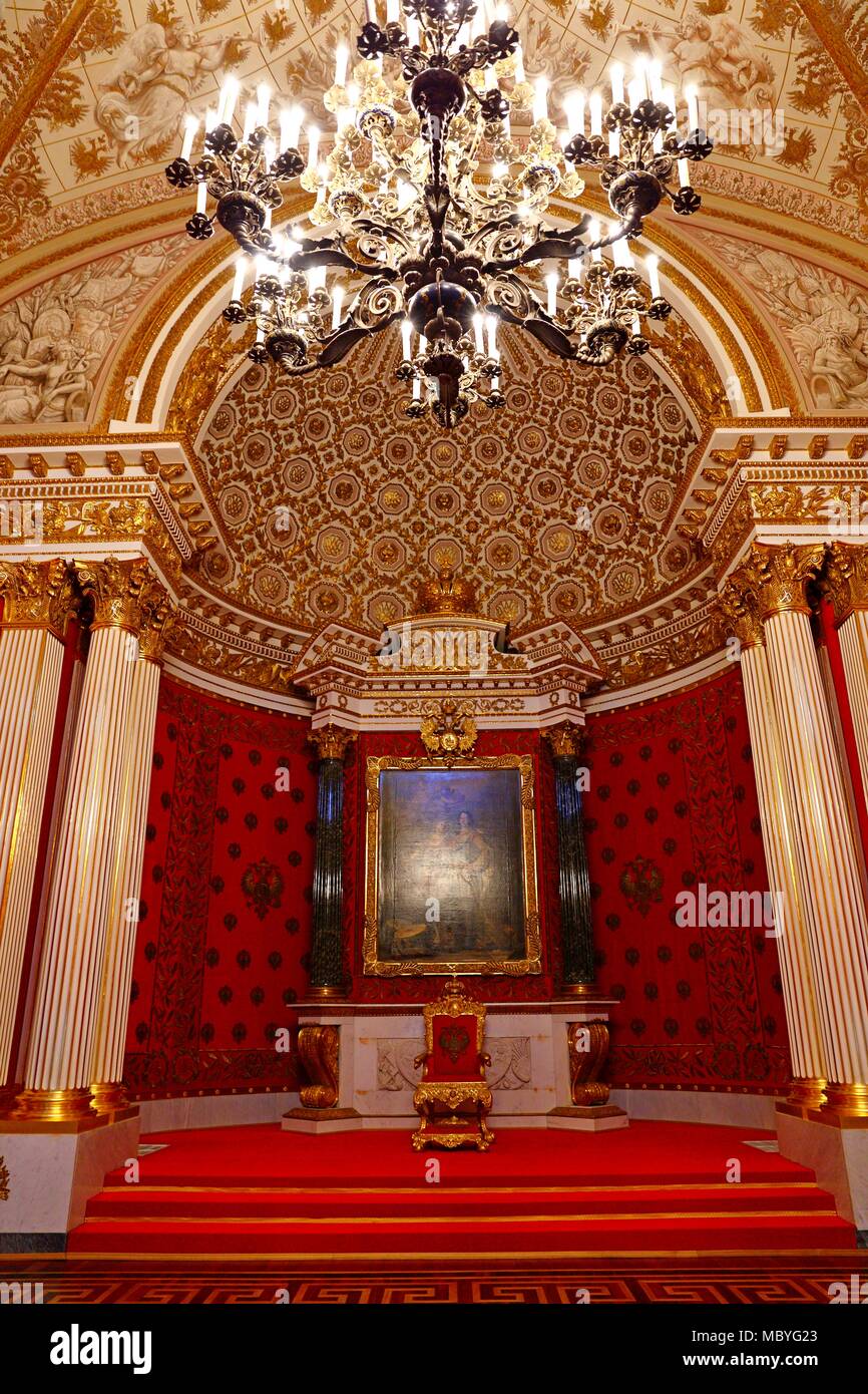 Small throne room hi-res stock photography and images - Alamy