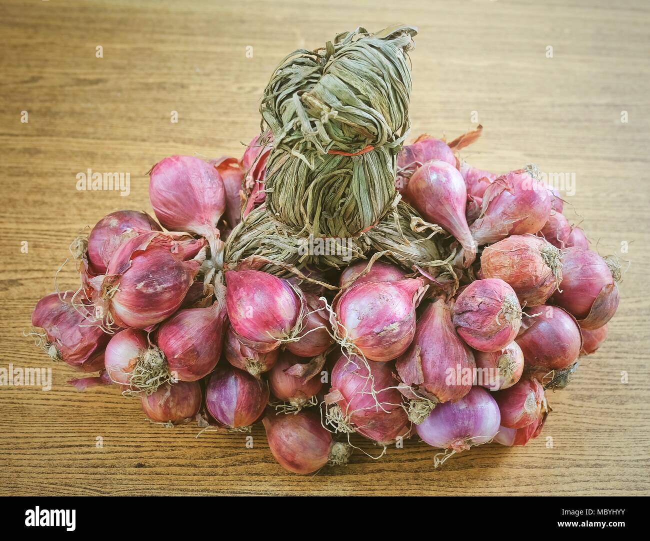 Vegetable and Herb, Bunch of Fresh Red Onions Used for Seasoning in ...