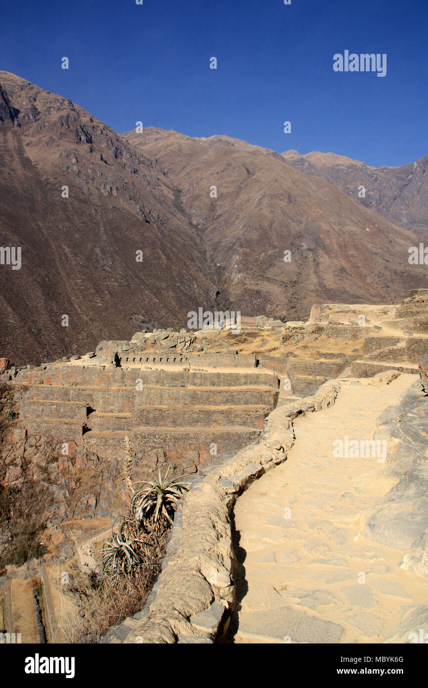 Ancient Inca Ruins in Ollantaytambo, Peru Stock Photo - Alamy