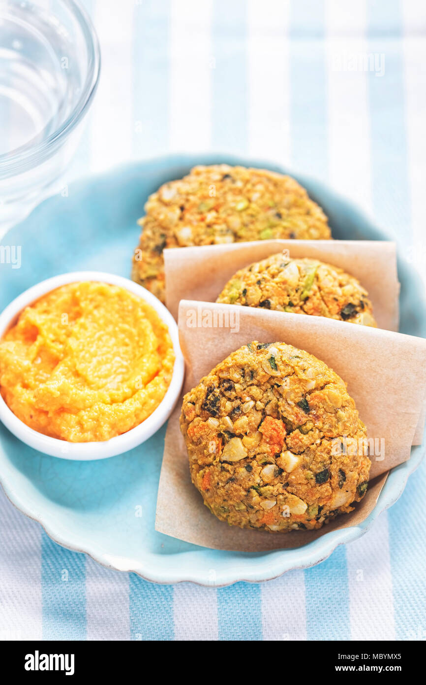Vegan vegetable cookies. Carrot & pumpkin seed veggie bites with carrot ...