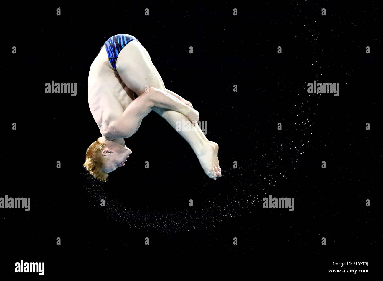Mens 3m springboard optus aquatic centre hi-res stock photography and ...