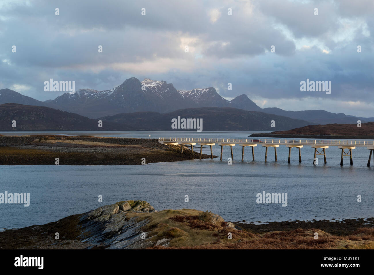 Scotland kyle of tongue causeway hi-res stock photography and images ...