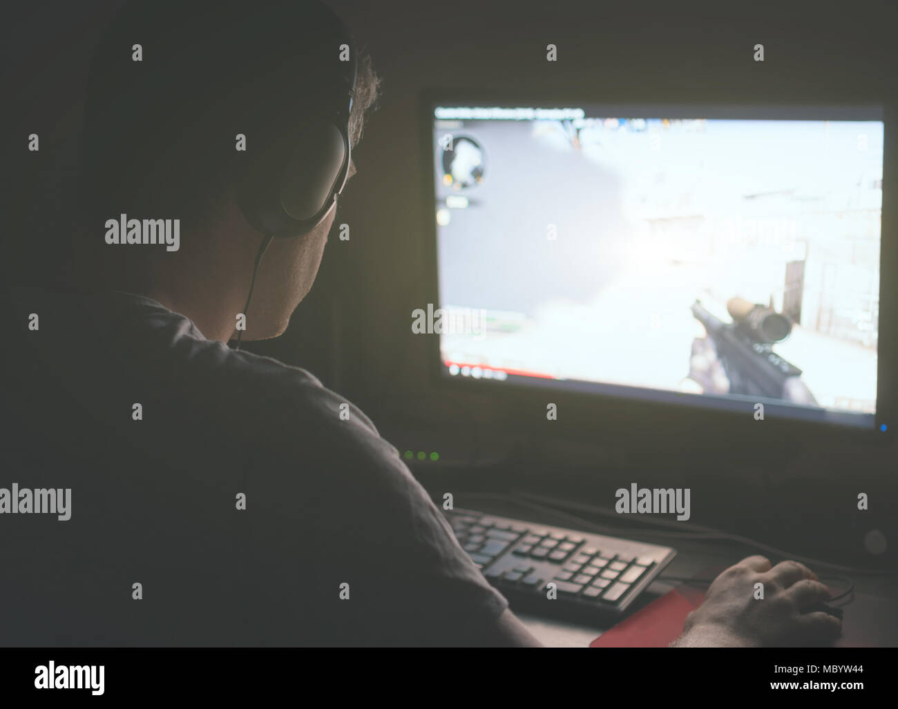 Shooter game hi-res stock photography and images - Alamy