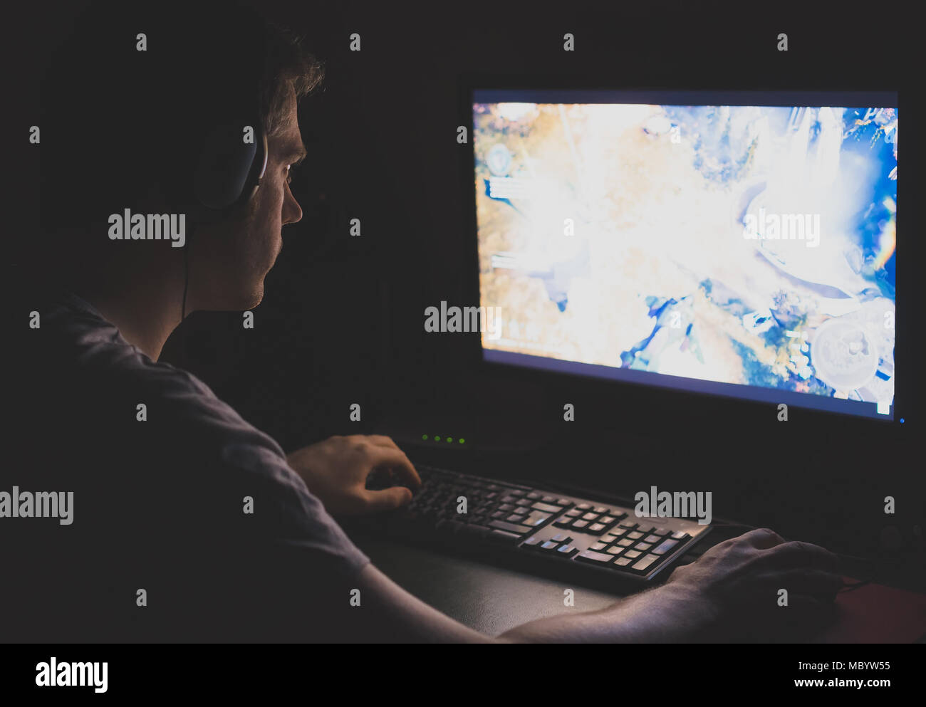 Computer strategy hi-res stock photography and images - Alamy