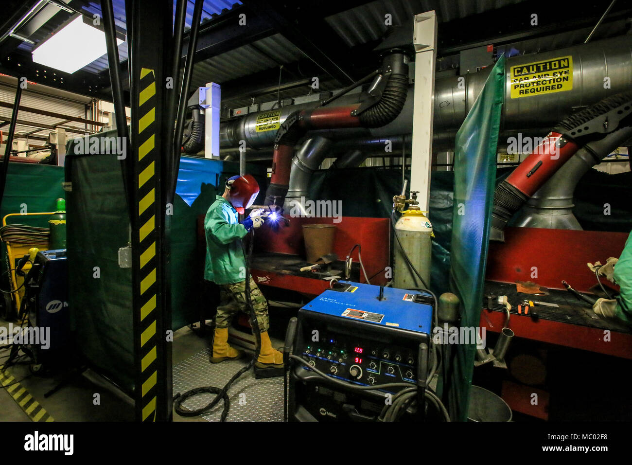 91e allied trade specialist hi-res stock photography and images - Alamy