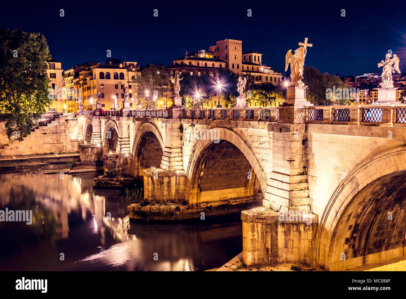 The famous Ponte Vittorio Emanuele II leading to St. Angelo Castle at ...