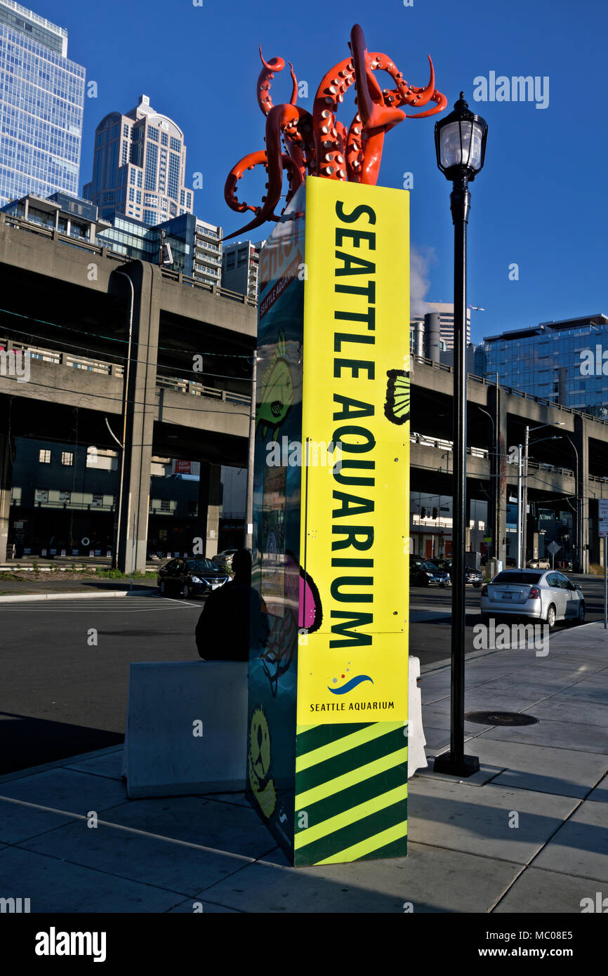 WA15162-00...WASHINGTON - Seattle Aquarium sign on Alaska Way with the ...