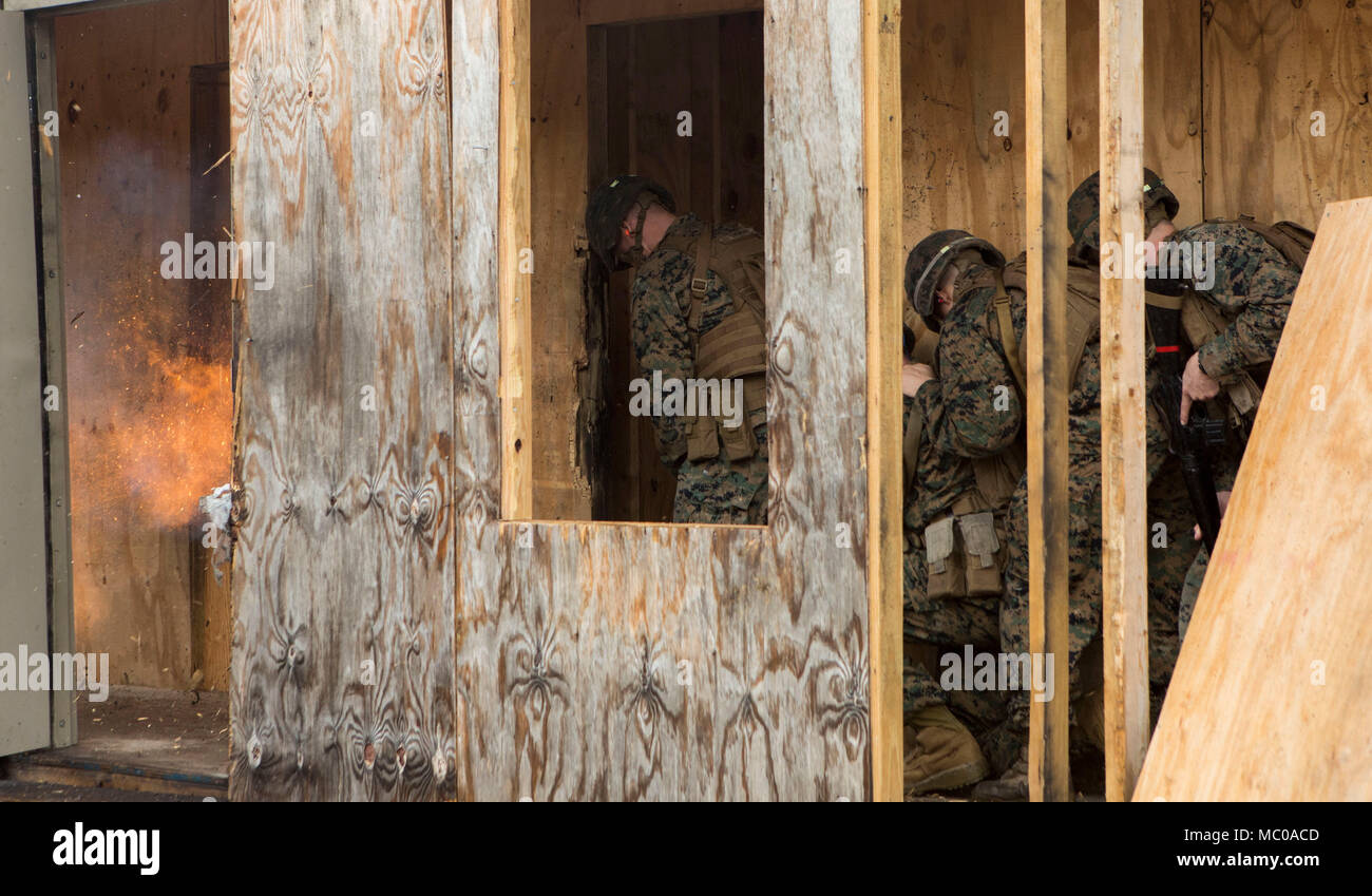 Infantry assaultman hi-res stock photography and images - Alamy