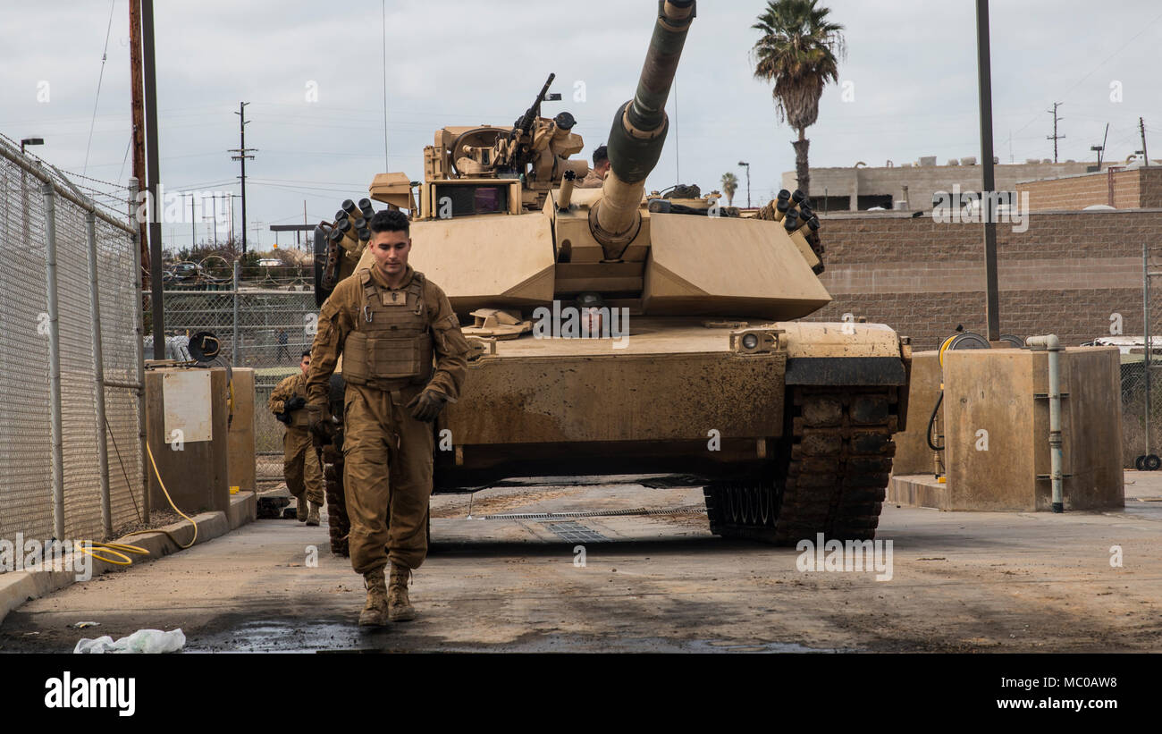 U.S. Marines with Company A, 4th Tank Battalion, 4th Marine Division ...