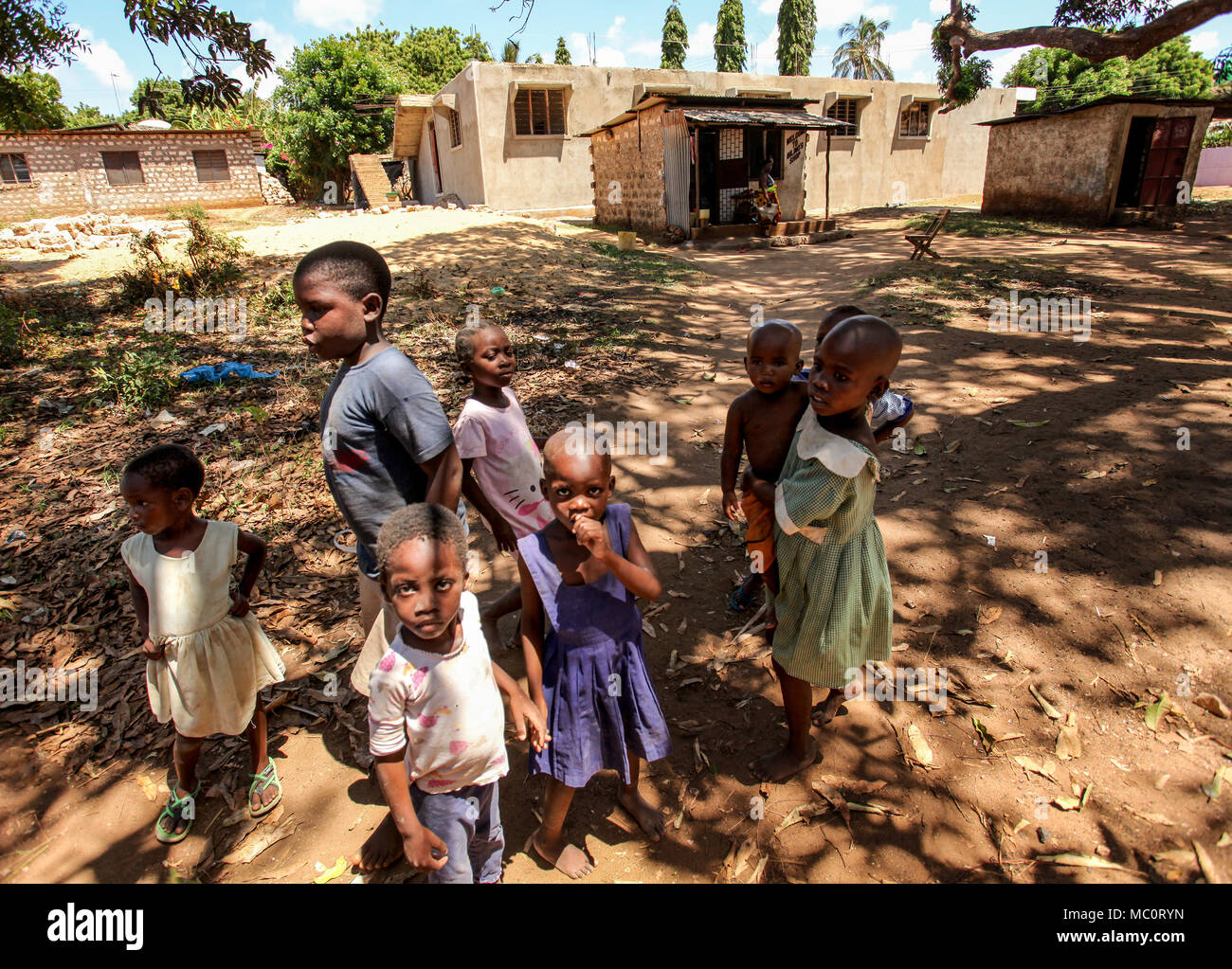 Kenya children barefoot hi-res stock photography and images - Alamy