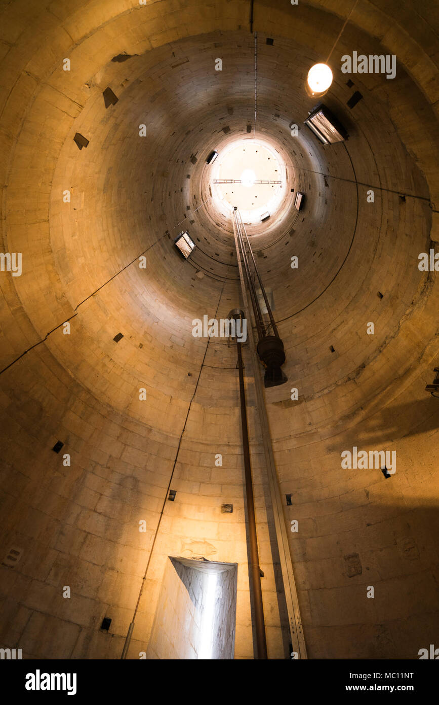 Leaning tower pisa interior hi-res stock photography and images - Alamy