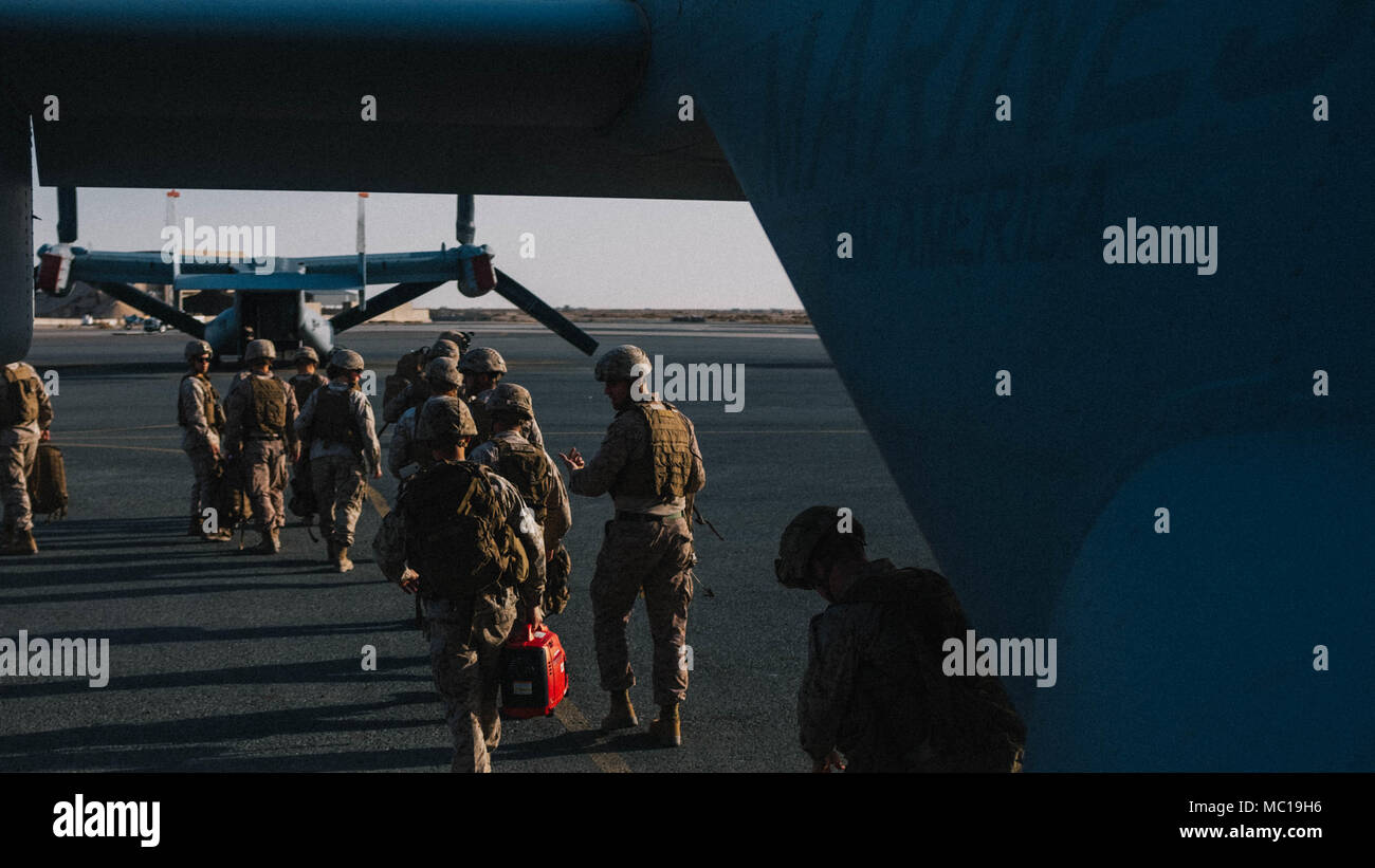 U.S. Marines with Combat Logistics Detachment 5, Special P¬¬urpose ...