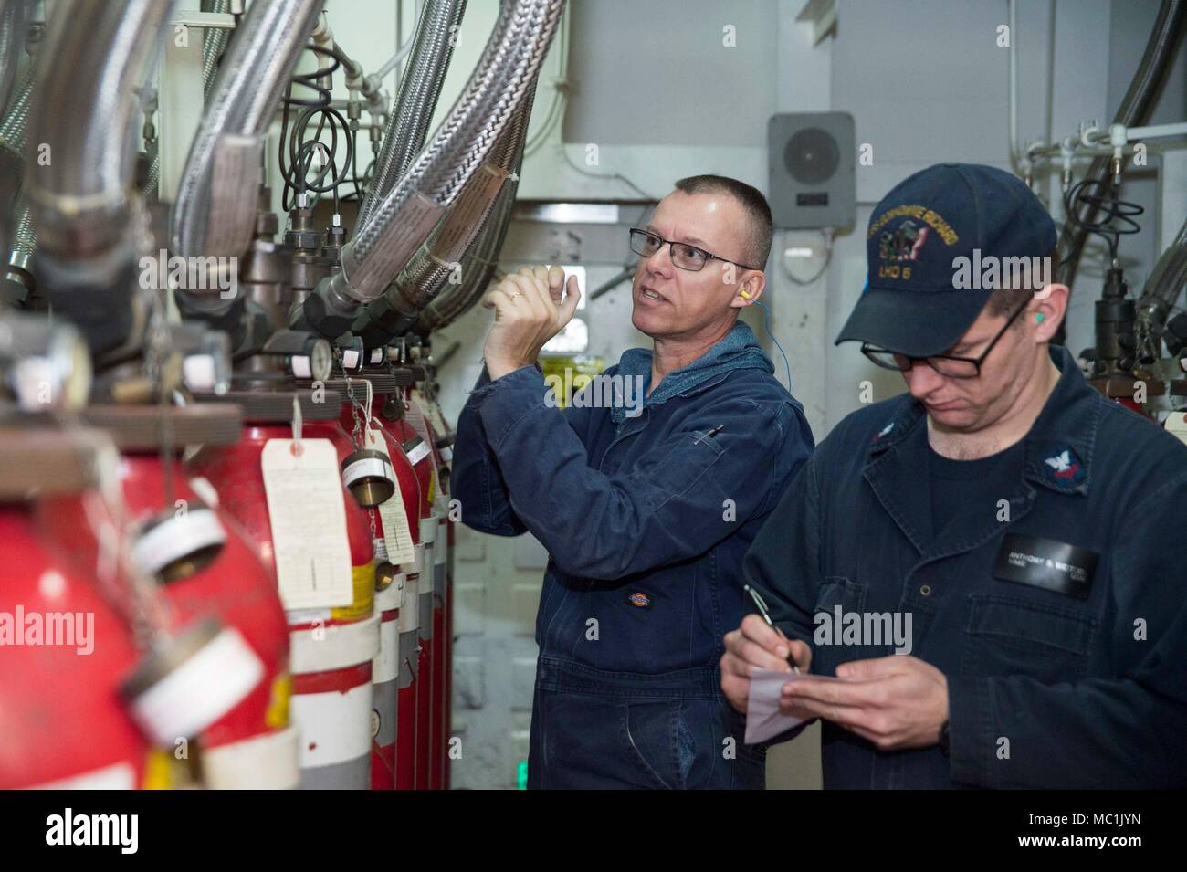 180122-N-XK809-003 SASEBO, Japan (Jan. 22, 2018) Mike Rapp, left, a ...