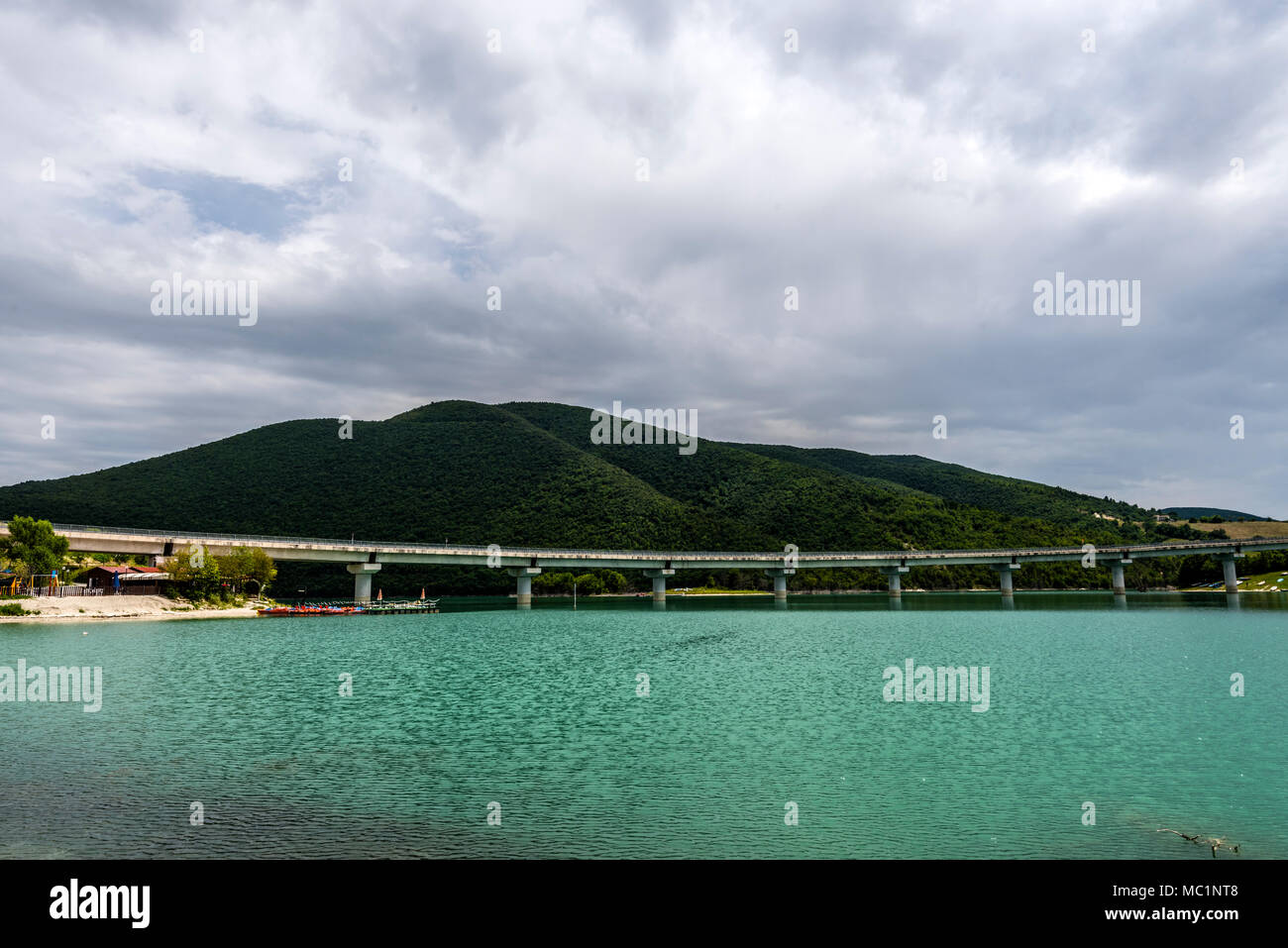 Perfection lake hi-res stock photography and images - Alamy