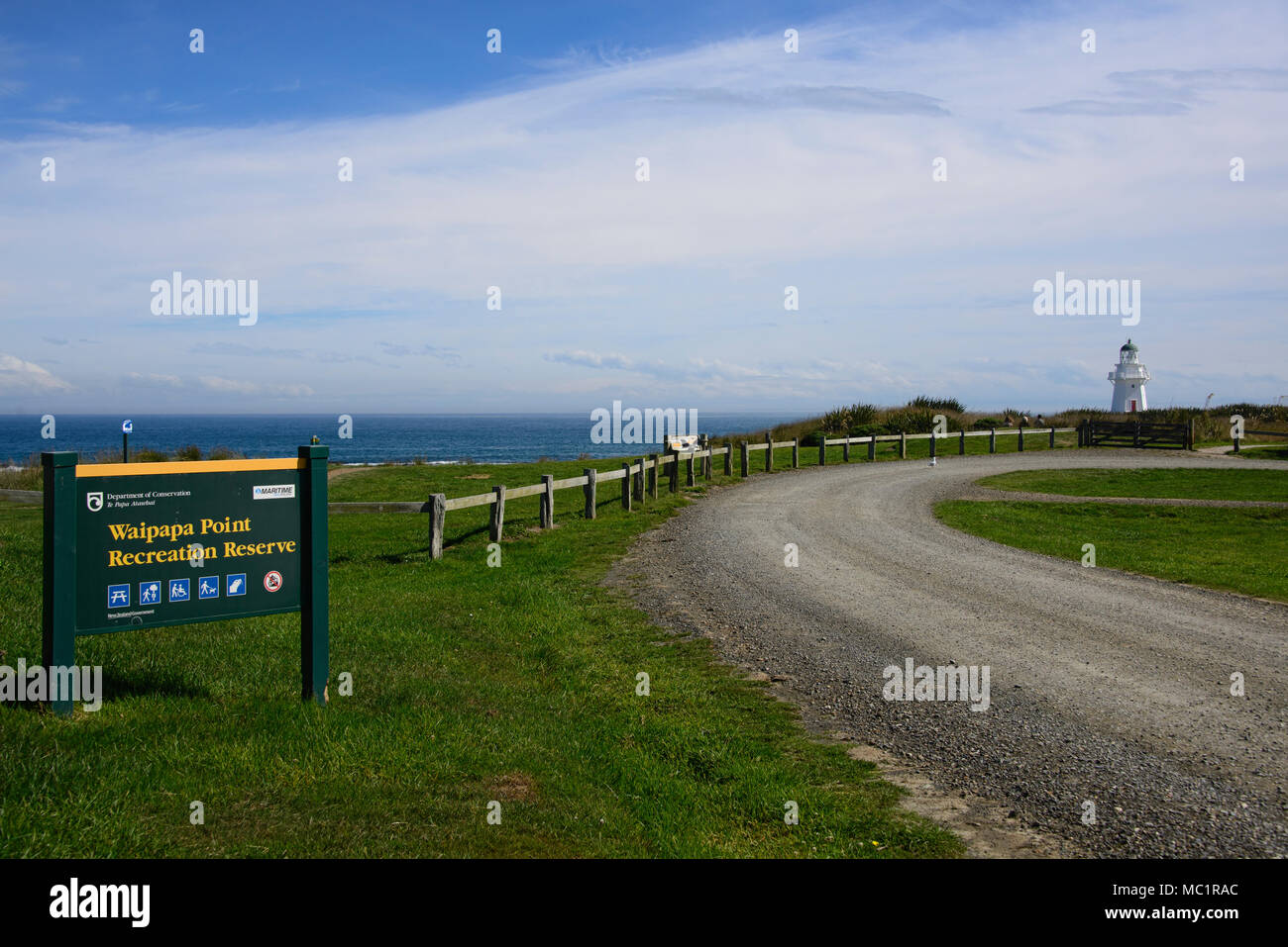 Waipapa Point Lighthouse New Zealand Stock Photo - Alamy