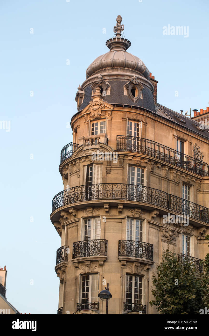 corner of of typical house with balcony in Paris, France Stock Photo ...