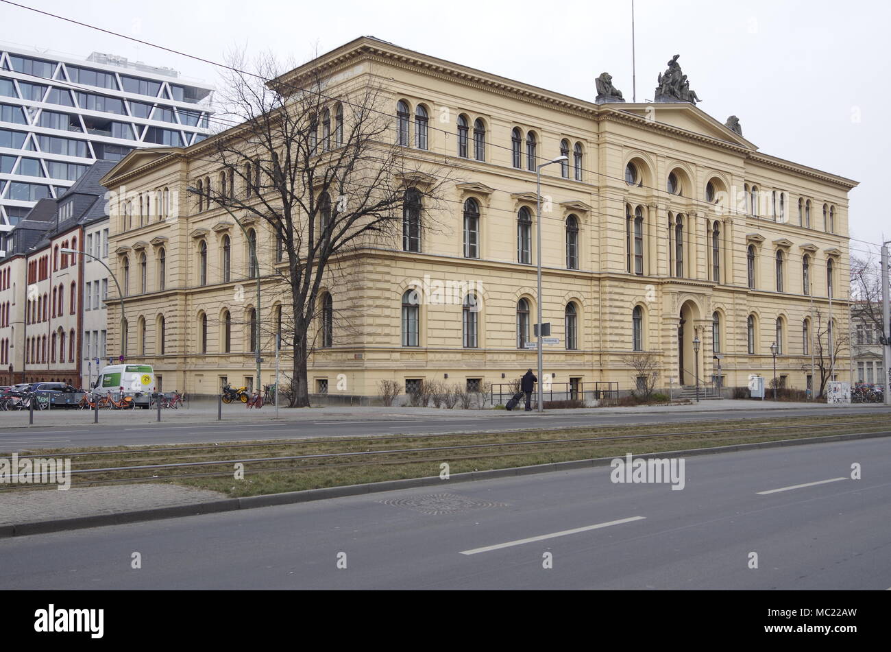 Historicist rundbogenstil hi-res stock photography and images - Alamy