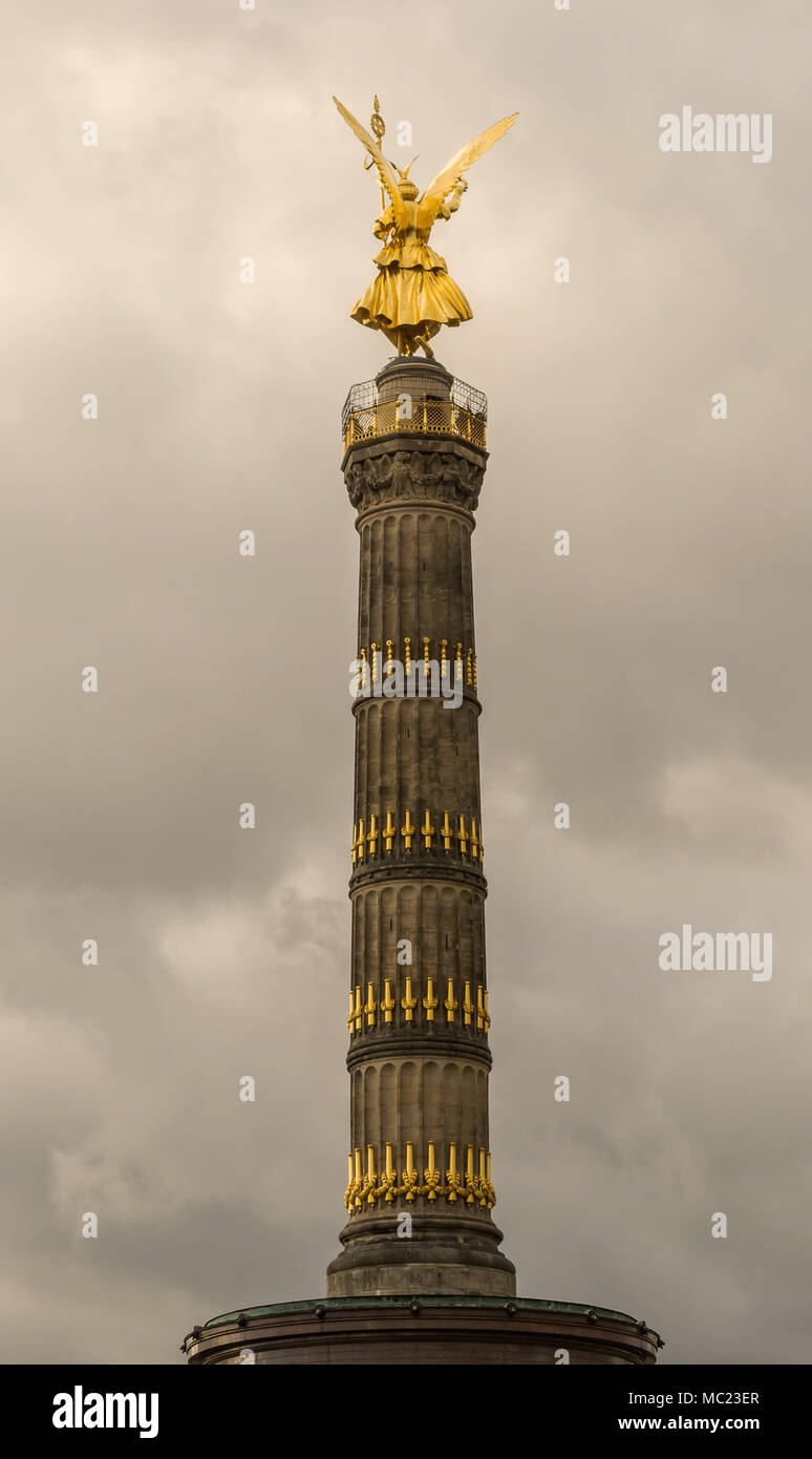 Victory column berlin architecture hi-res stock photography and images ...