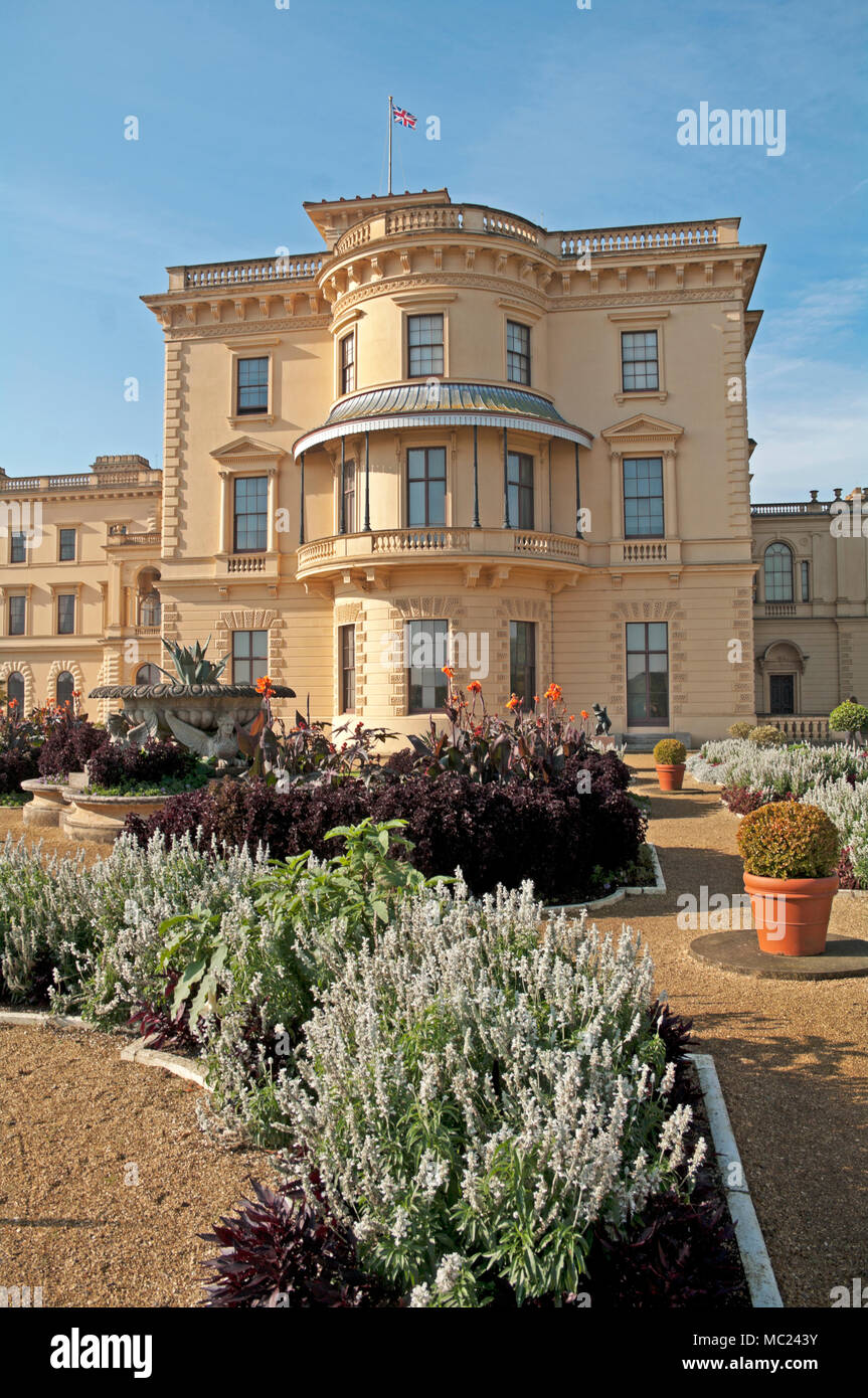 Royal osborne house hi-res stock photography and images - Alamy