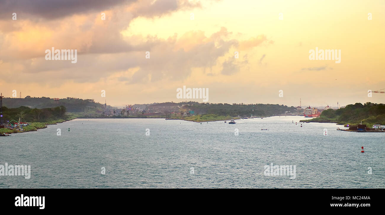 landscape of the Panama Canal Stock Photo - Alamy