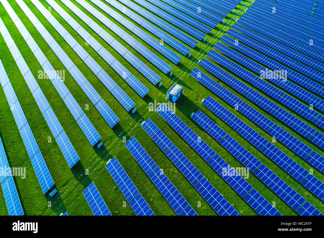 Solar farm aerial view hi-res stock photography and images - Alamy