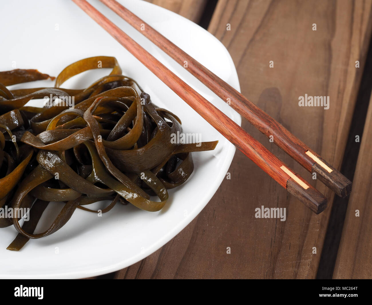 Thongweed – Sea thong – Sea spaghetti – Espagheti de mar Sea spaghetti ...
